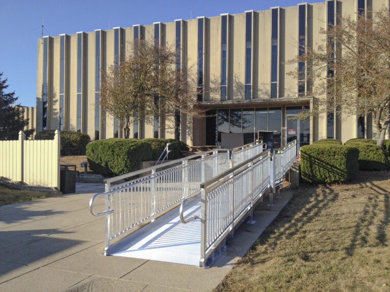 Commercial Ramps – Amramp